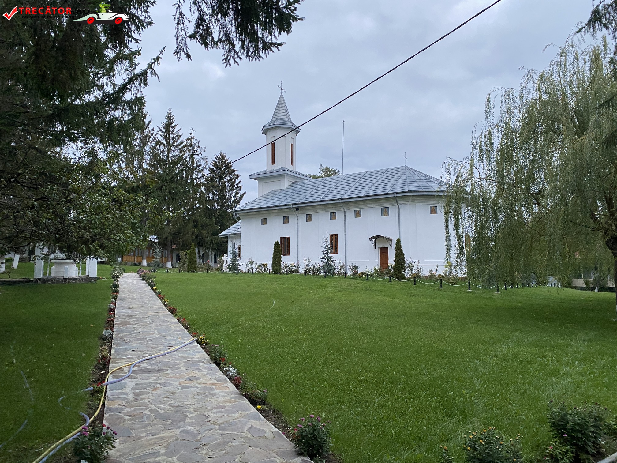 Mănăstirea Rogozu. Galerie Foto - Imagini cu Obiective Turistice