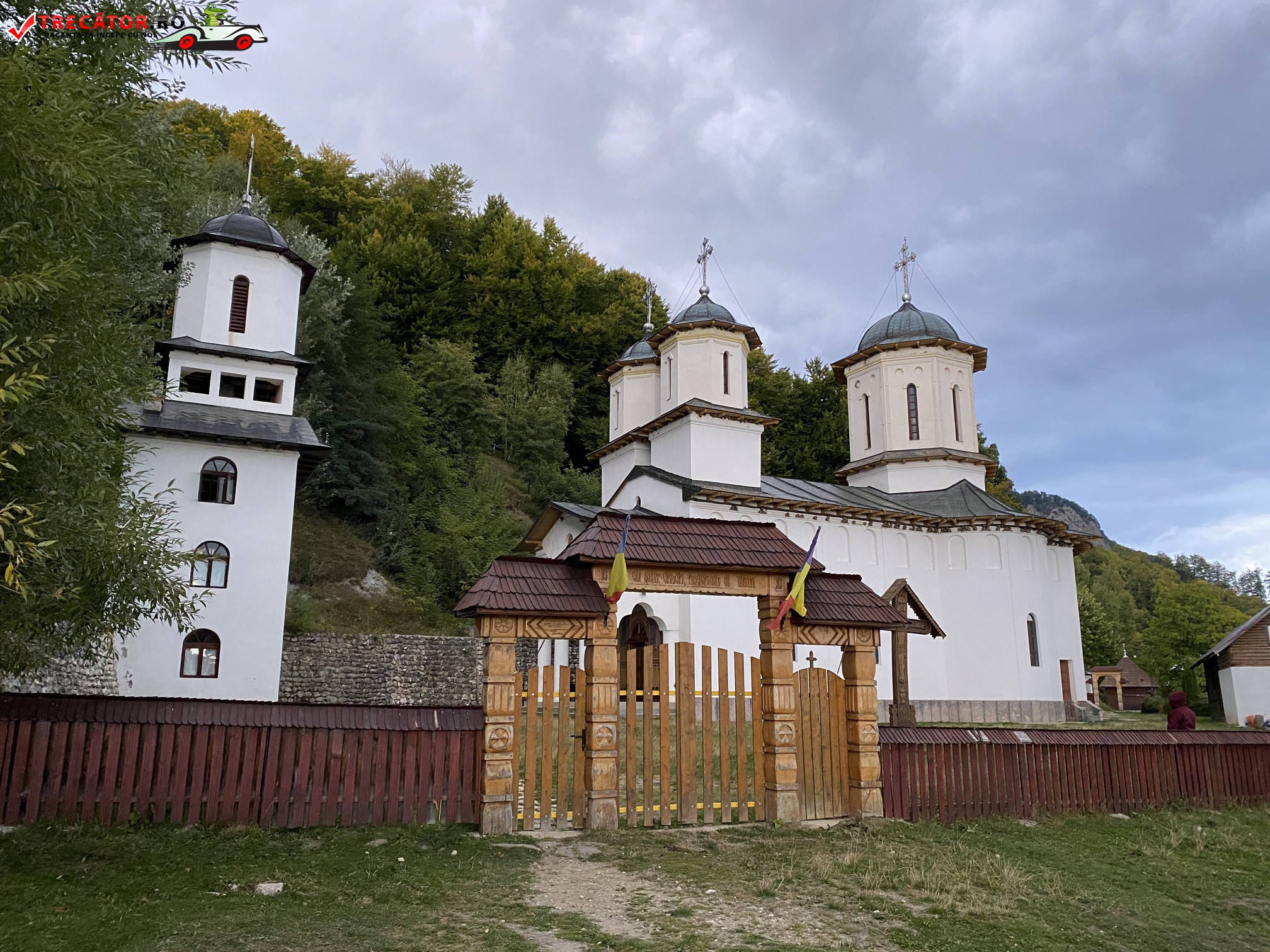 Schitul Pătrunsa. Galerie Foto - Imagini cu Obiective Turistice