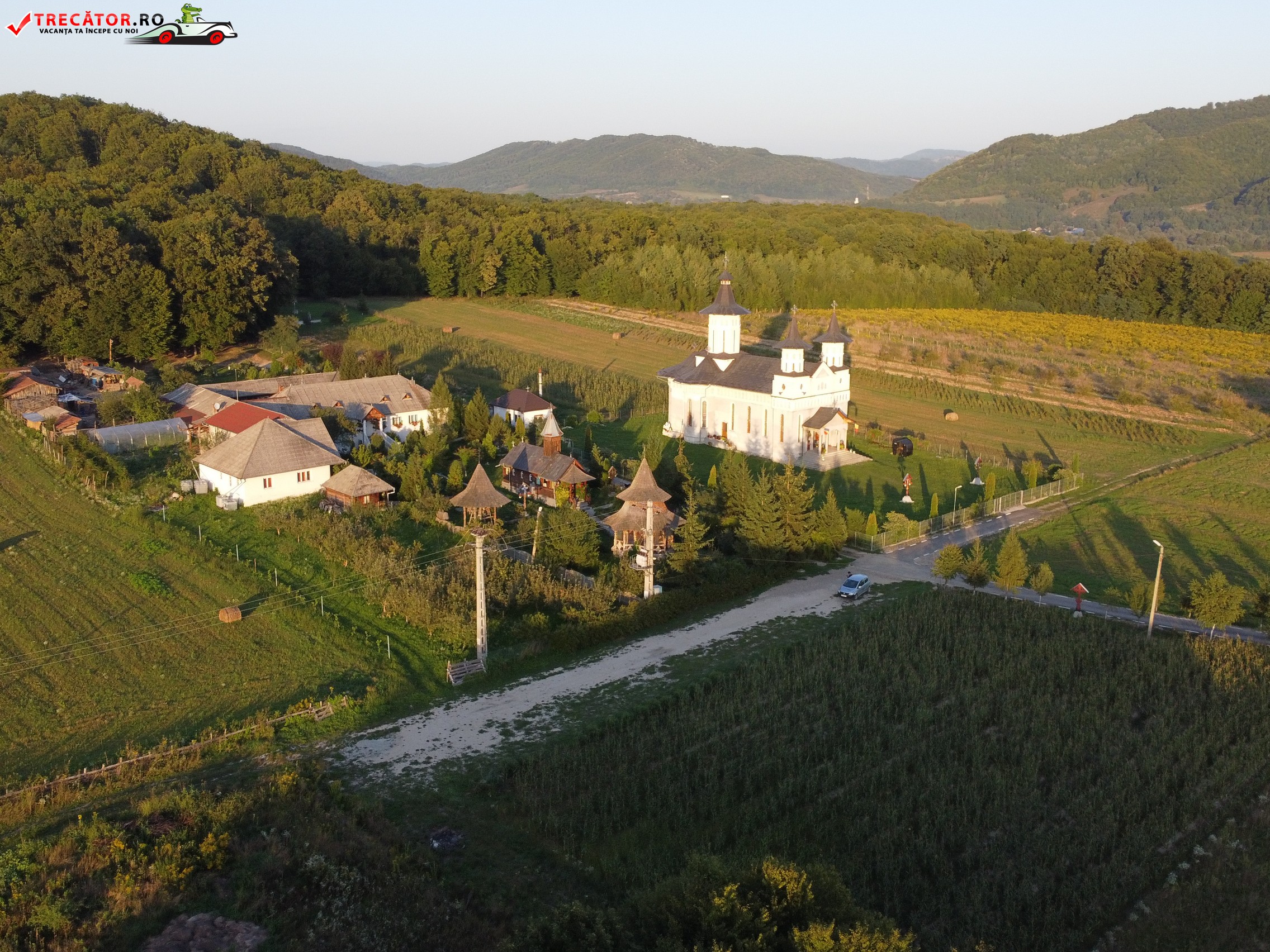 Mănăstirea Sfânta Maria Rus. Galerie Foto - Imagini cu Obiective Turistice