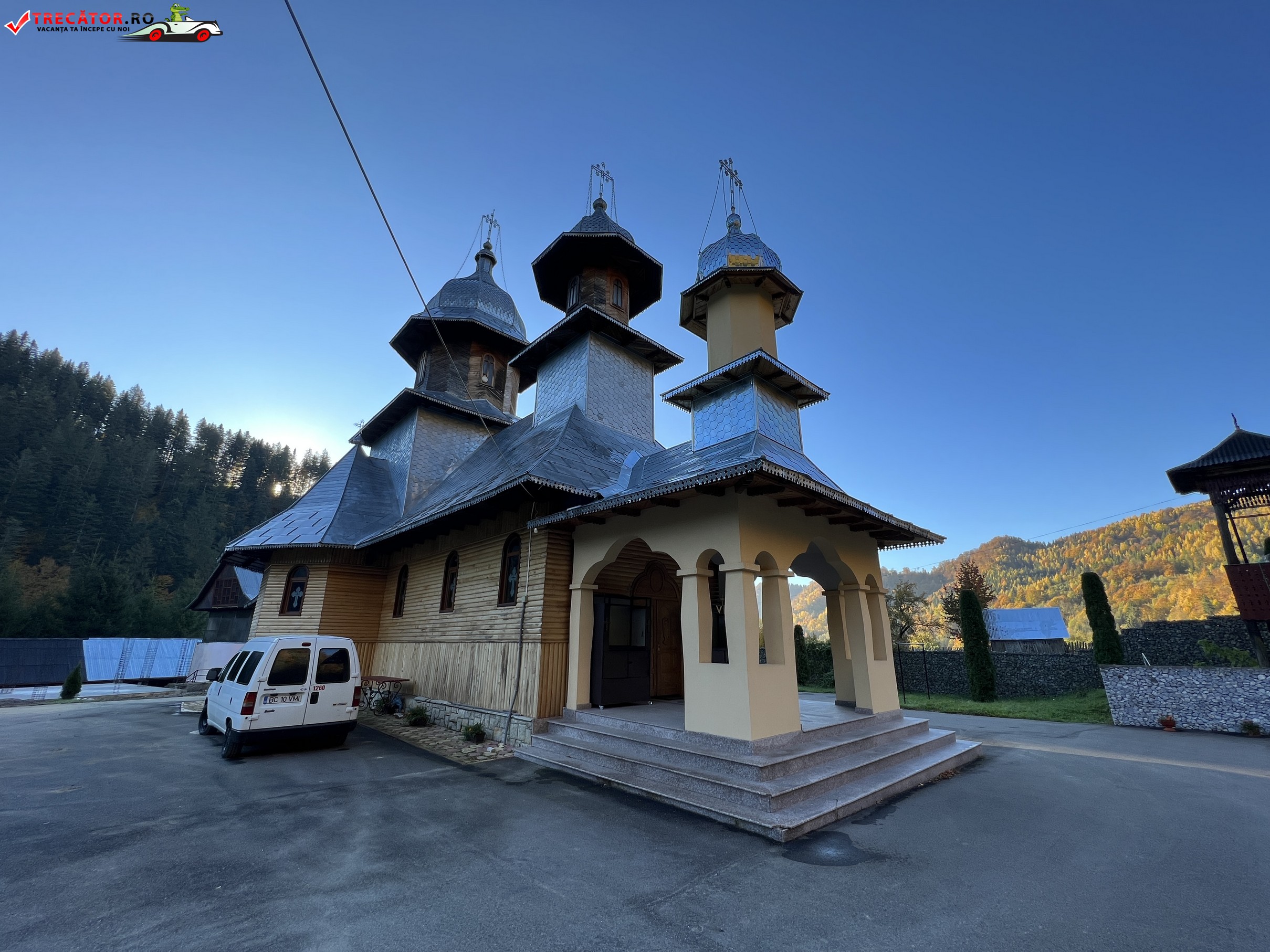 Mănăstirea Sfântul Pantelimon, Păltiniş. Galerie Foto - Imagini cu ...